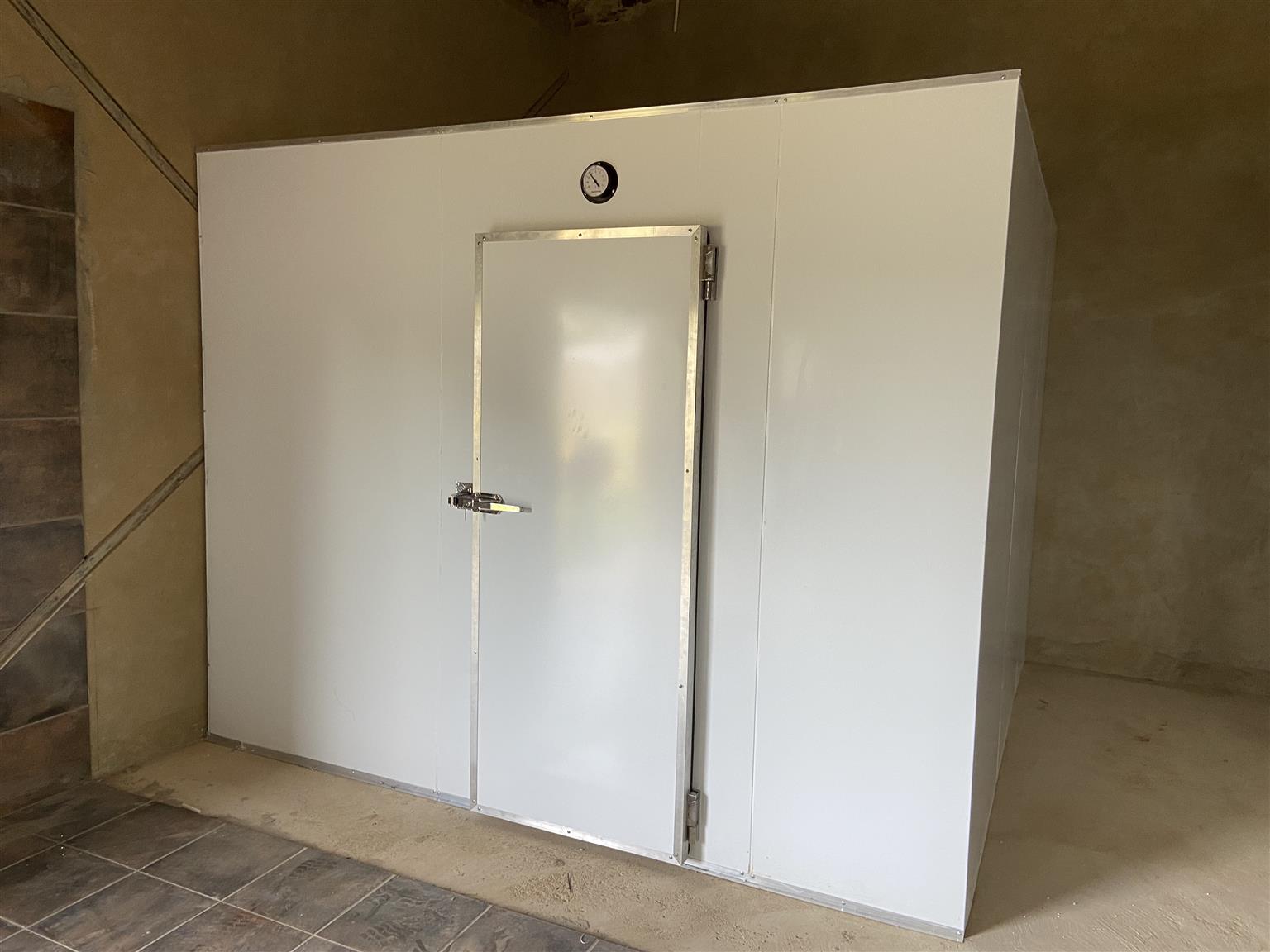 3m x 3m Freezer Room | Junk Mail