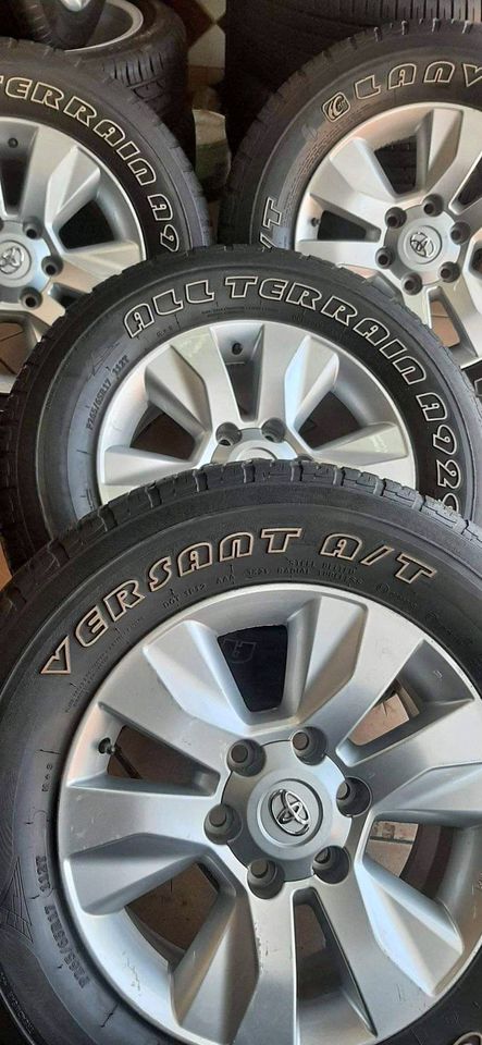 Toyota hilux rims Gd6 original set | Junk Mail Marketplace
