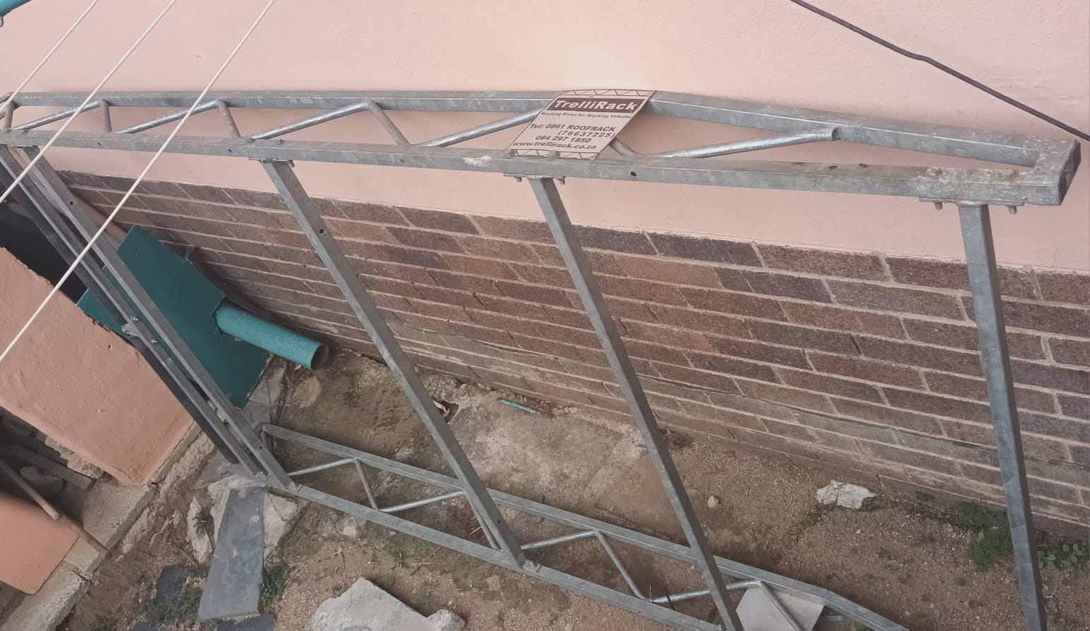 TRELLI RACK | Junk Mail Marketplace