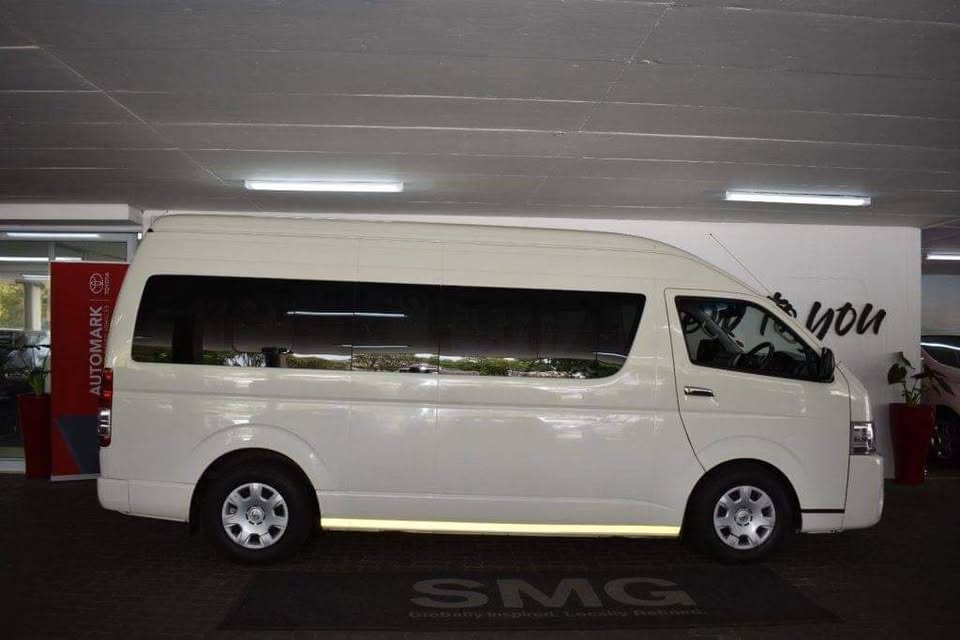 2018 TOYOTA Quantum 2.5D-4D GL 14-Seater Bus | Junk Mail Marketplace