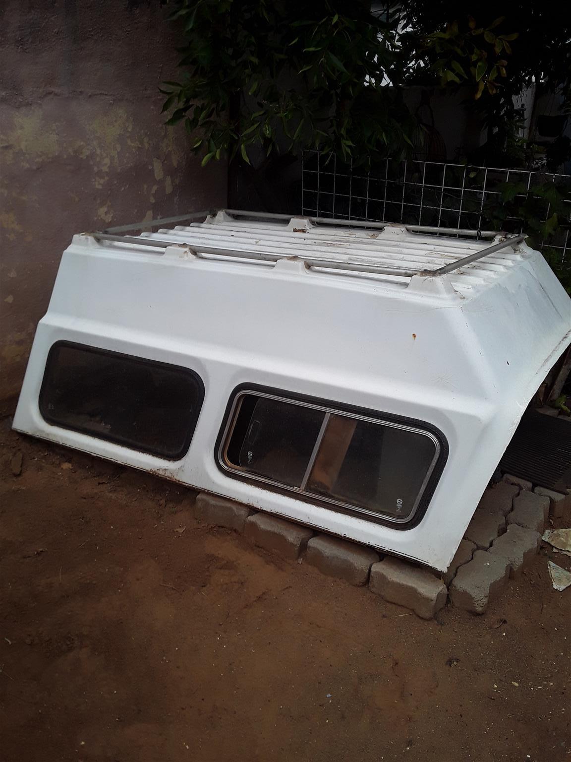 Second hand Canopy for Volkswagen Caddy in good condition. | Junk Mail