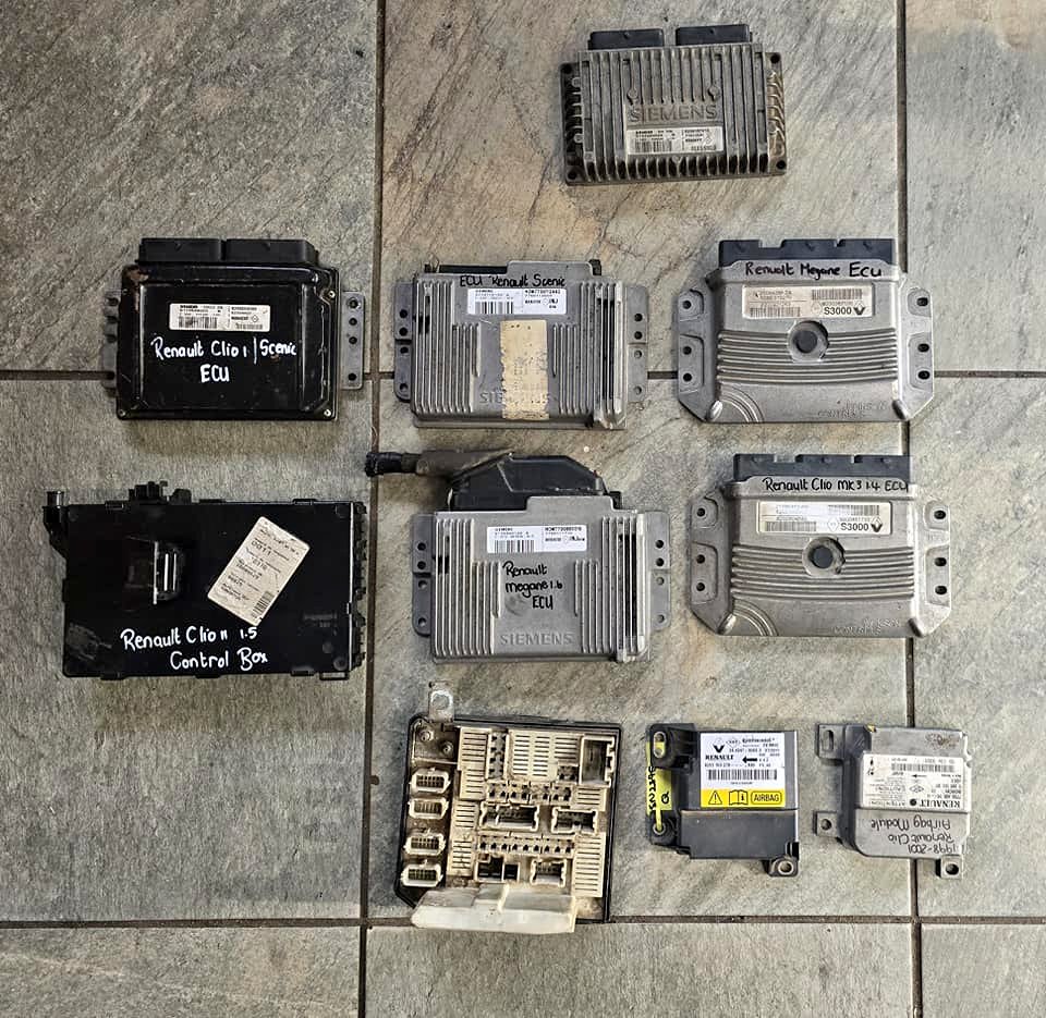 Renault Megane - Clio - Scenic ECU Computer Boxes | Junk Mail Marketplace
