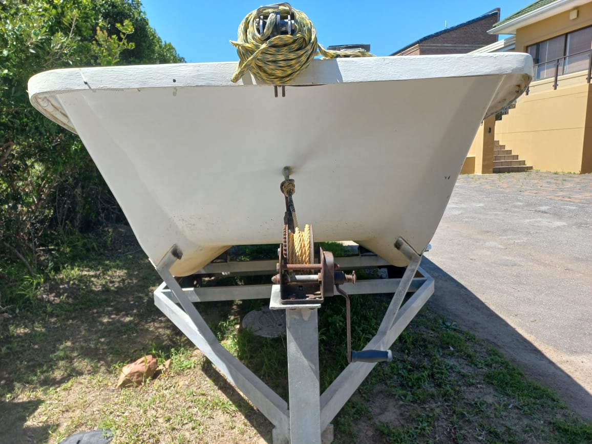 4,5m boat with 15hp suzuki motor and galvanized back break trailer ...
