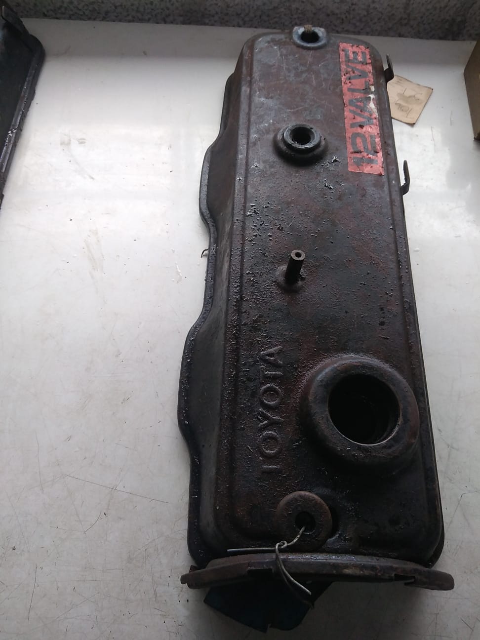 Toyota tazz 2e tappet cover | Junk Mail Marketplace