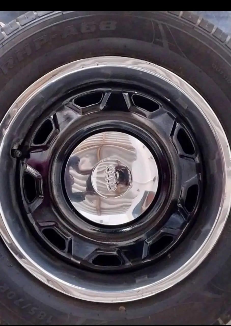 Audi 100, 1.8L, 1977 Model | Junk Mail Marketplace