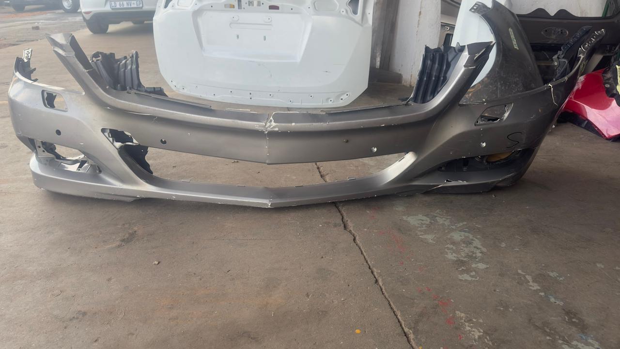 Mercedes Sl W230 R230 facelift front bumper for sale a | Junk Mail