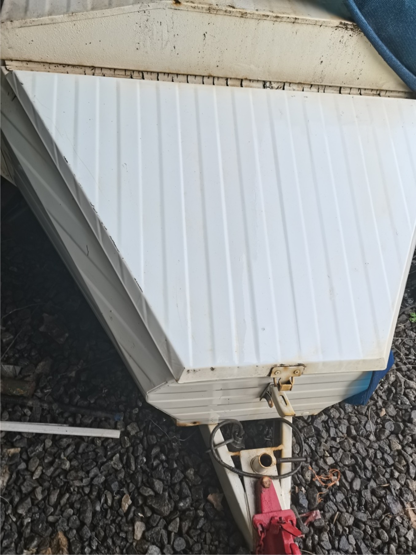 Venter Trailer | Junk Mail Marketplace