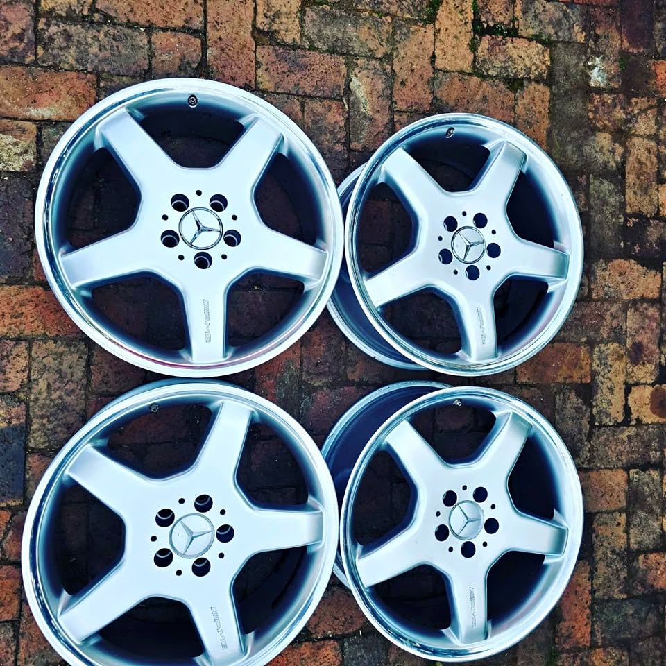 19" AMG STARFISH | Junk Mail Marketplace