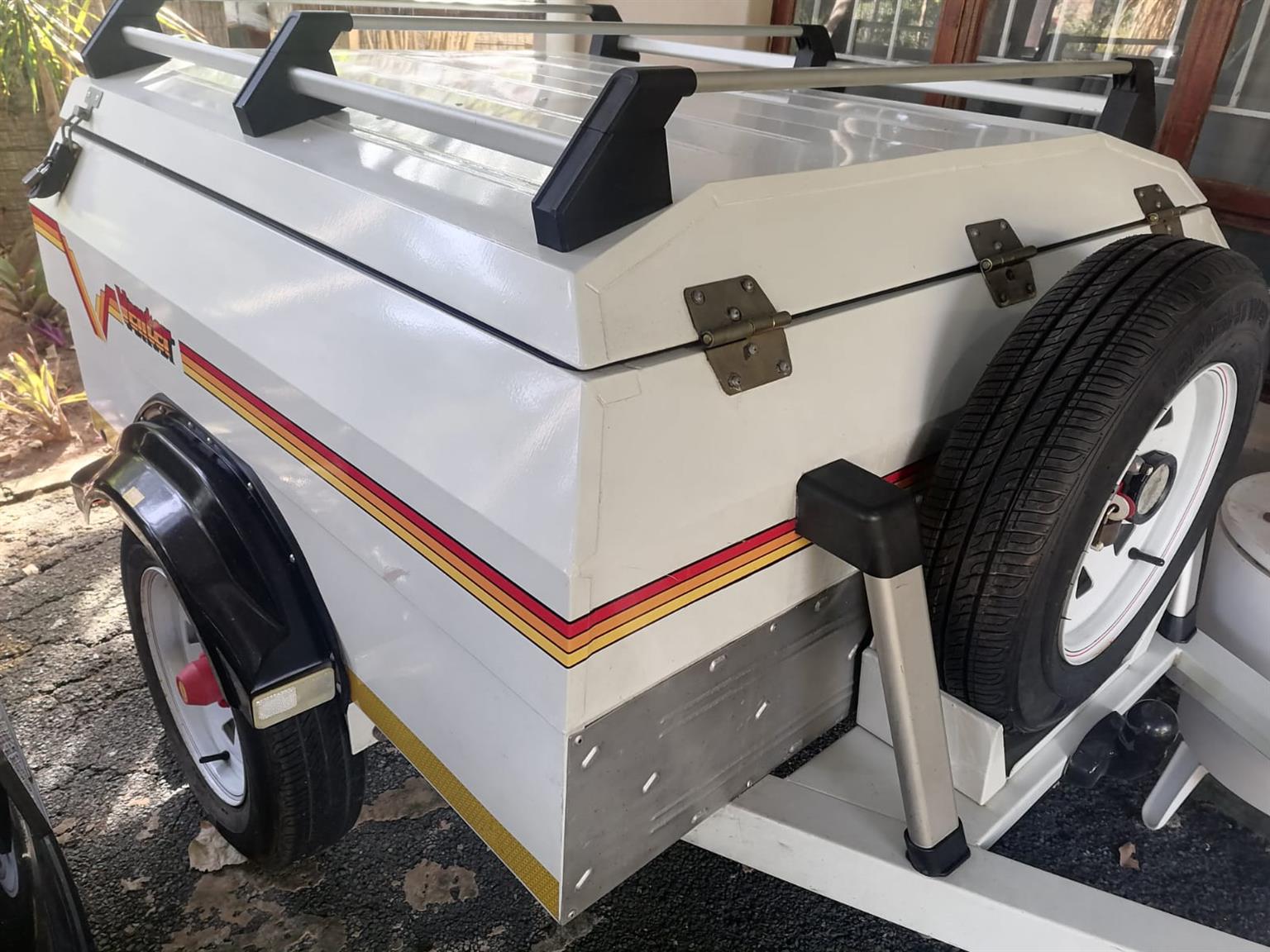 Venter glider trailer. As new. All original. | Junk Mail