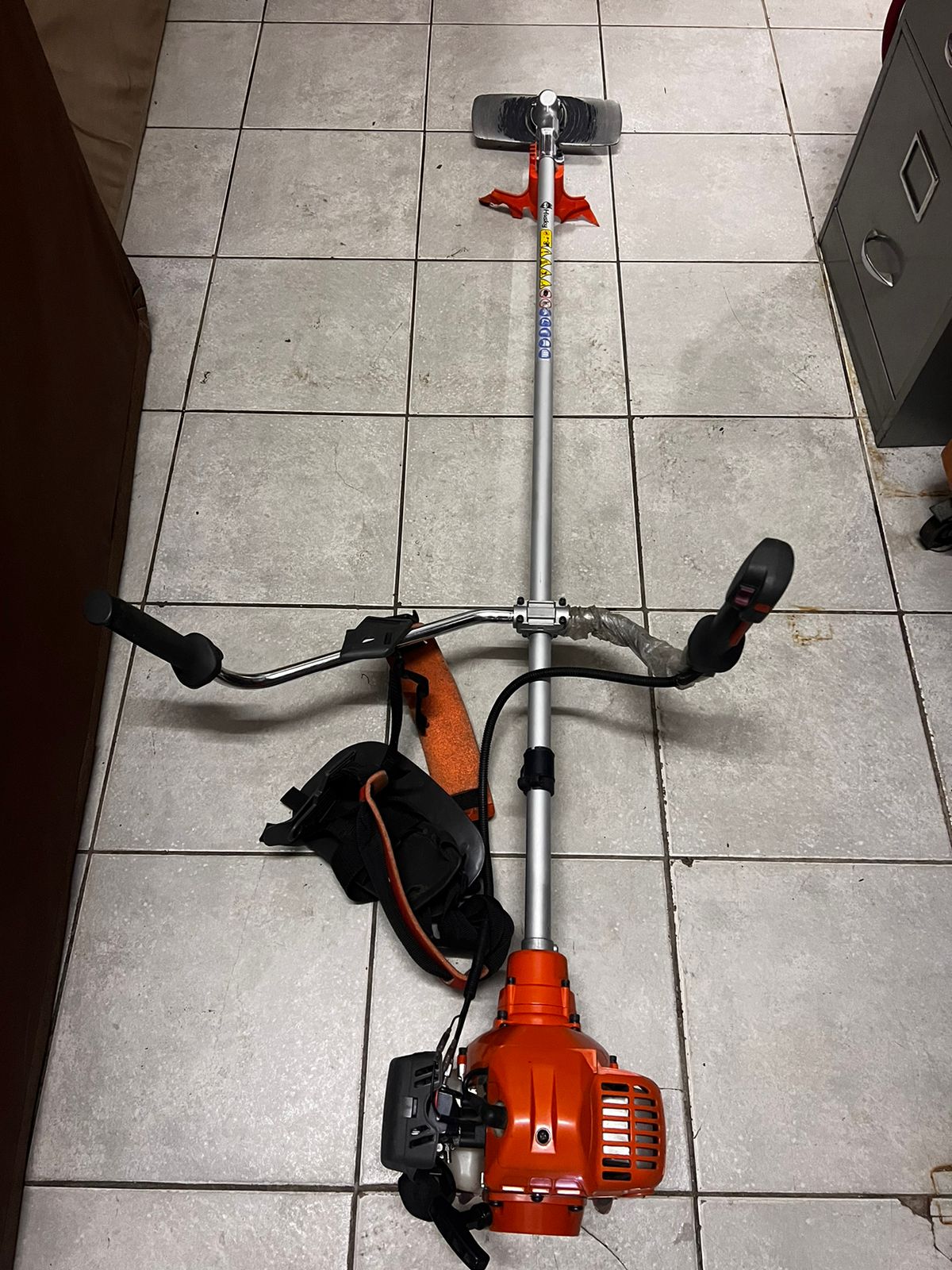 Husky 143R Brush Cutter | Junk Mail Marketplace