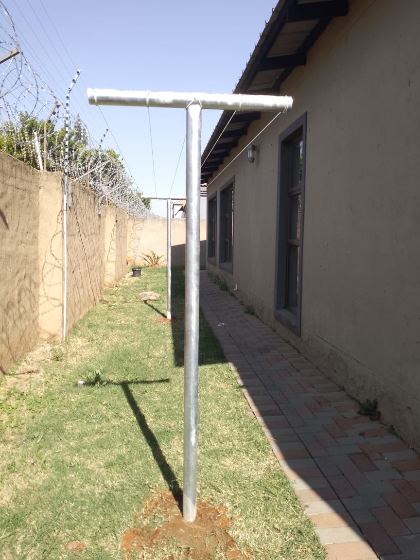 Washing lines | Junk Mail