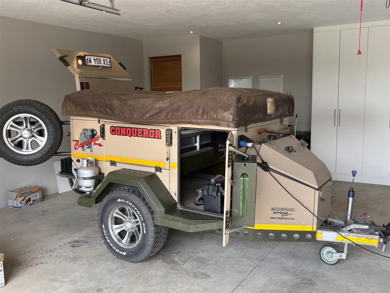 Conqueror Courage Camping Trailer | Junk Mail Marketplace