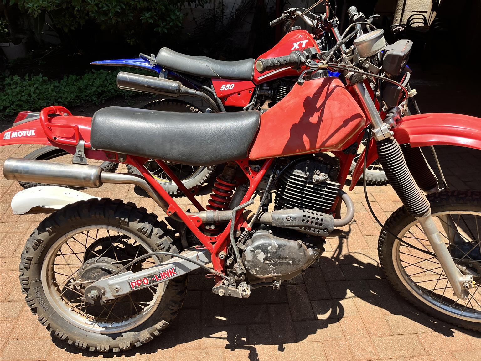 1983 HONDA XR500 and YAMAHA XT550 | Junk Mail Marketplace