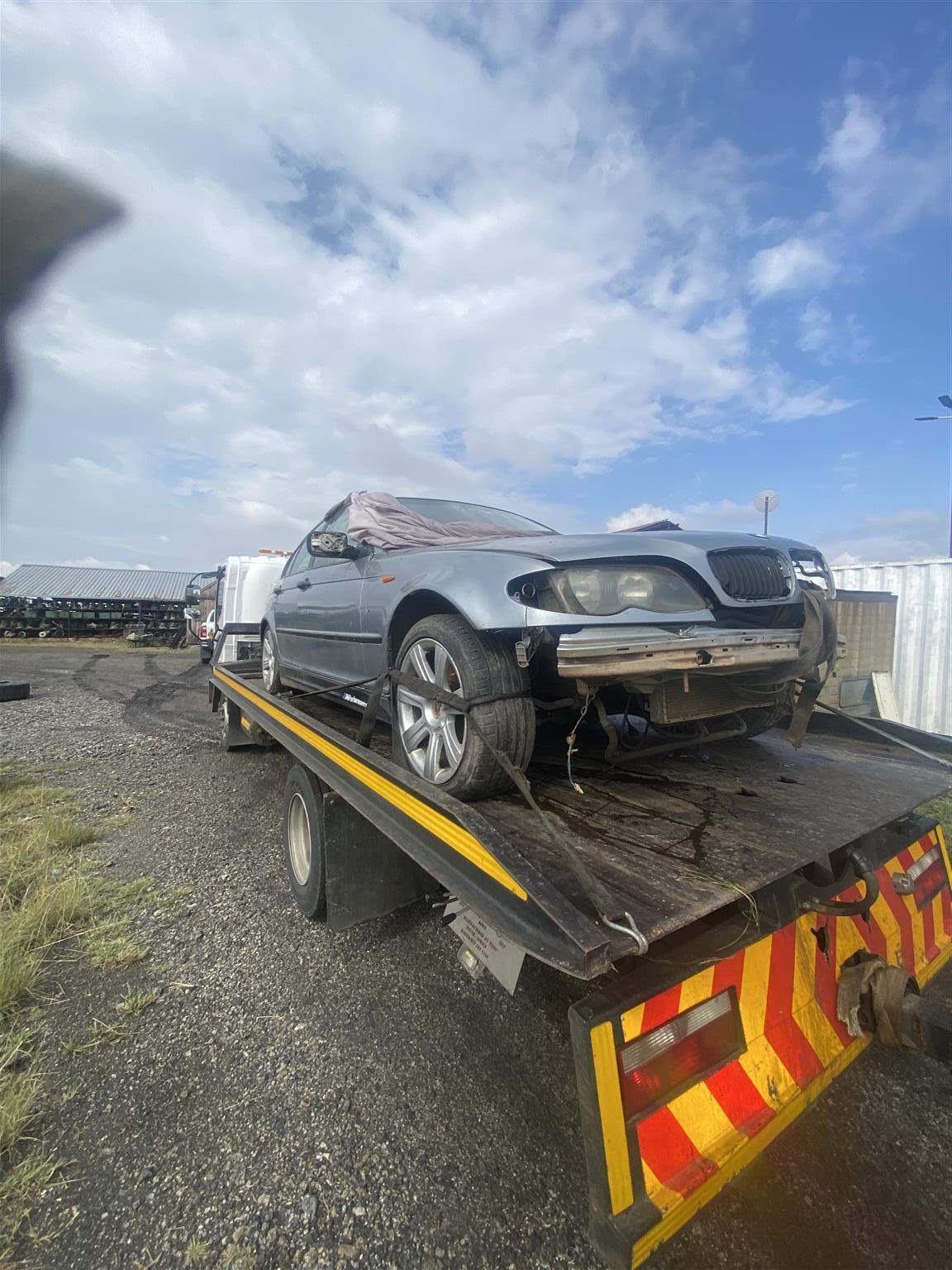 BMW E46 stripping for spares and parts | Junk Mail