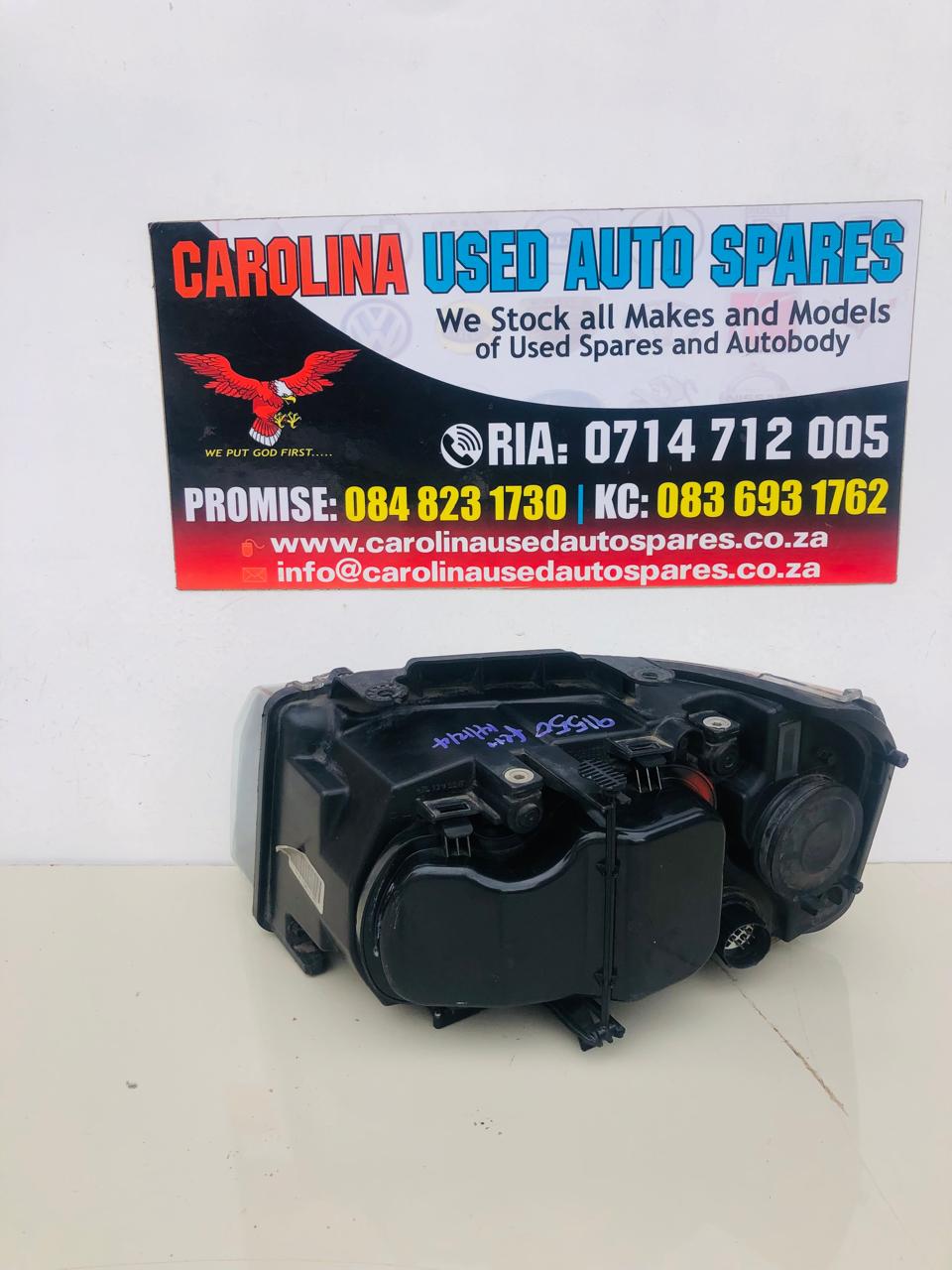 Range Rover Freelander 2 right side xenon headlight(7 pins) | Junk Mail ...