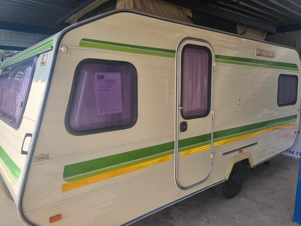 1984 GYPSEY CARAVETTE 6L DERIK | Junk Mail Marketplace