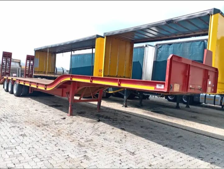 2017 PR Trailers Swandeck Triaxle Lowbed Trailer | Junk Mail Marketplace
