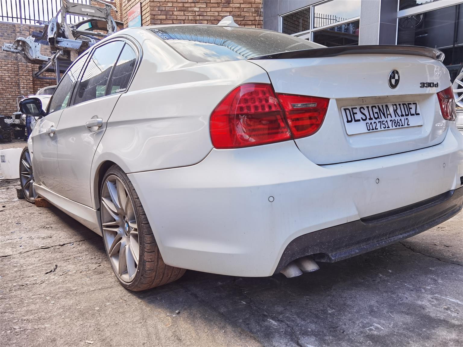 E90 330D | Junk Mail