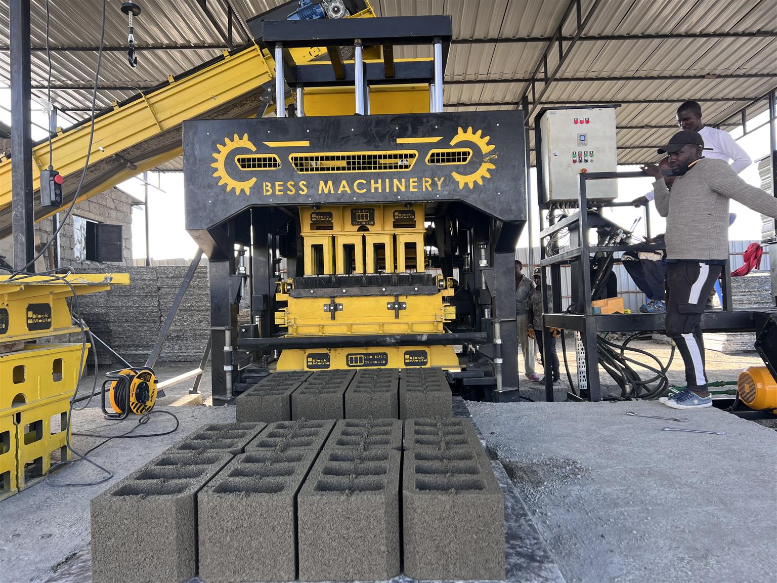 PRS1000 Block Making Machine For Sale | Junk Mail Marketplace