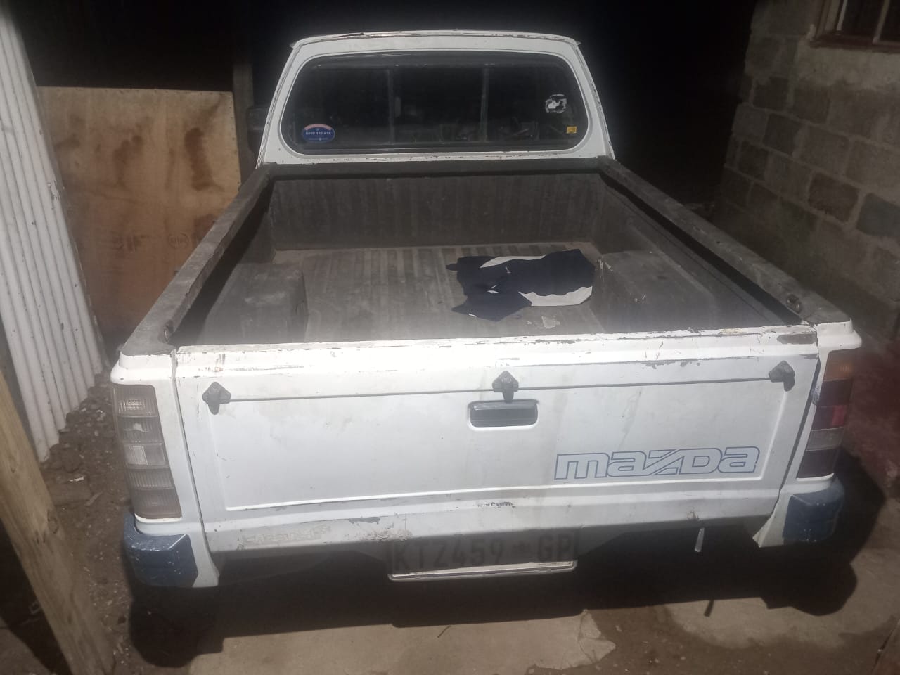 Hi guys am selling mazda rustler car start but has a problem of a ...