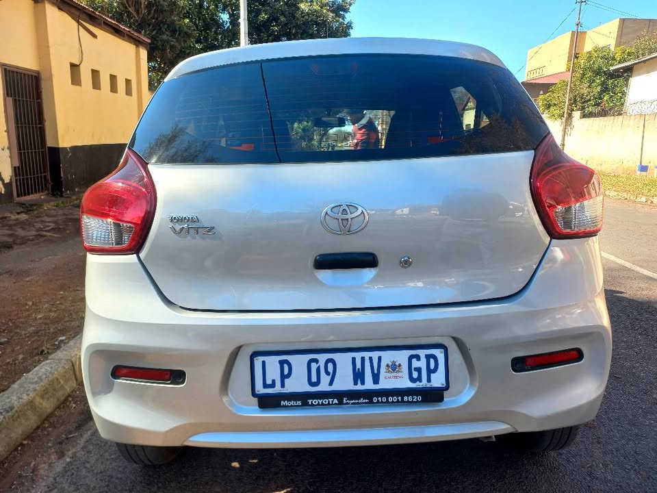 2024 TOYOTA VITZ 1.0 MANUAL TRANSMISSION IN EXCELLENT CONDITION WITH ...