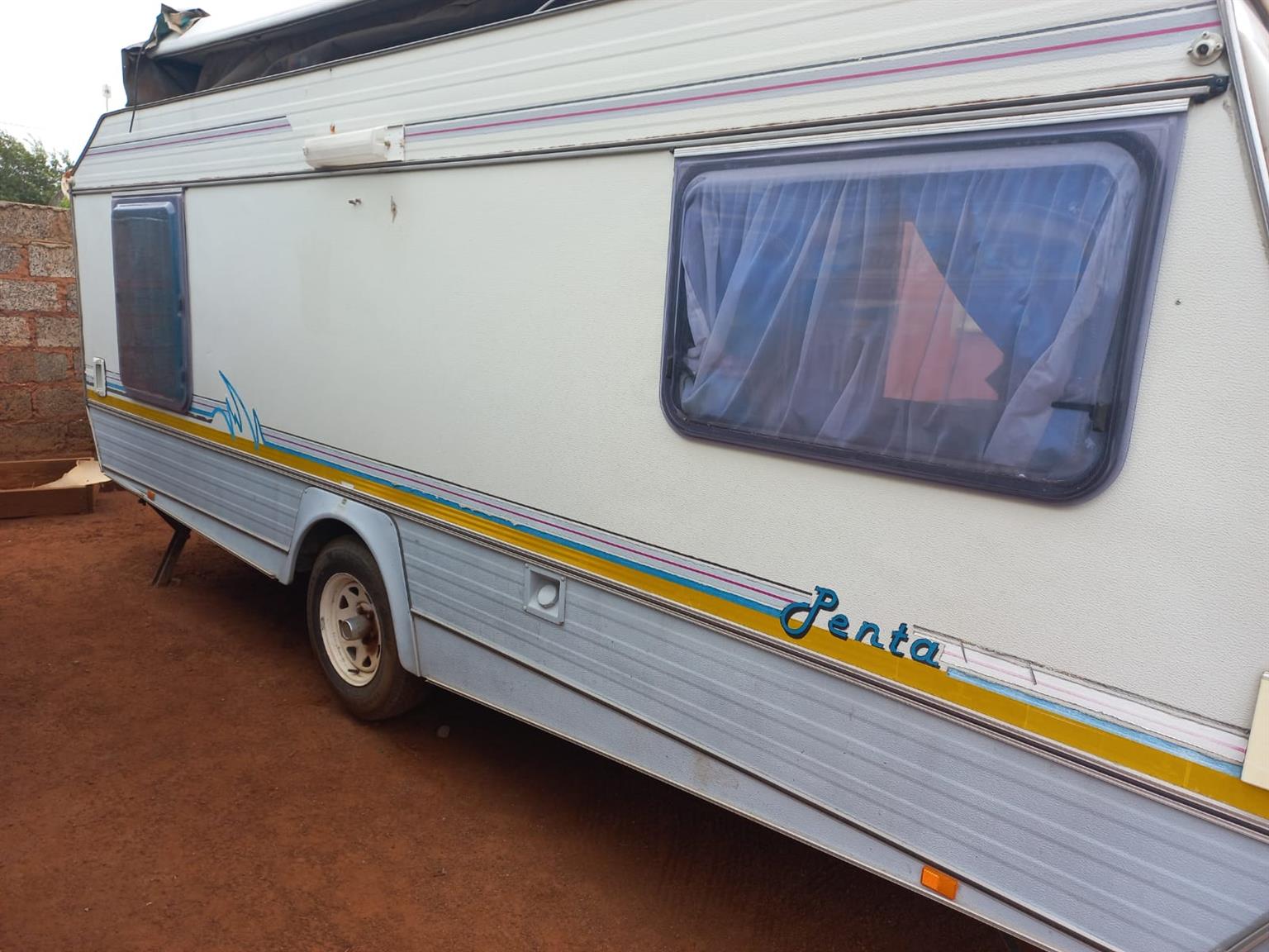 1994 Jurgens Penta Caravan | Junk Mail Marketplace