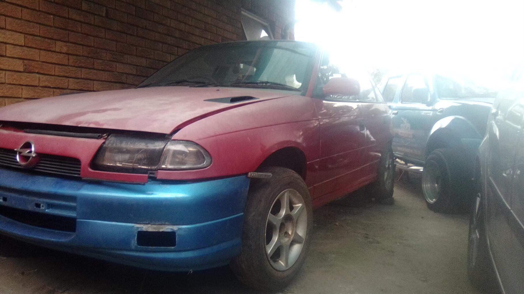 Opel Kadett 200is | Junk Mail Marketplace