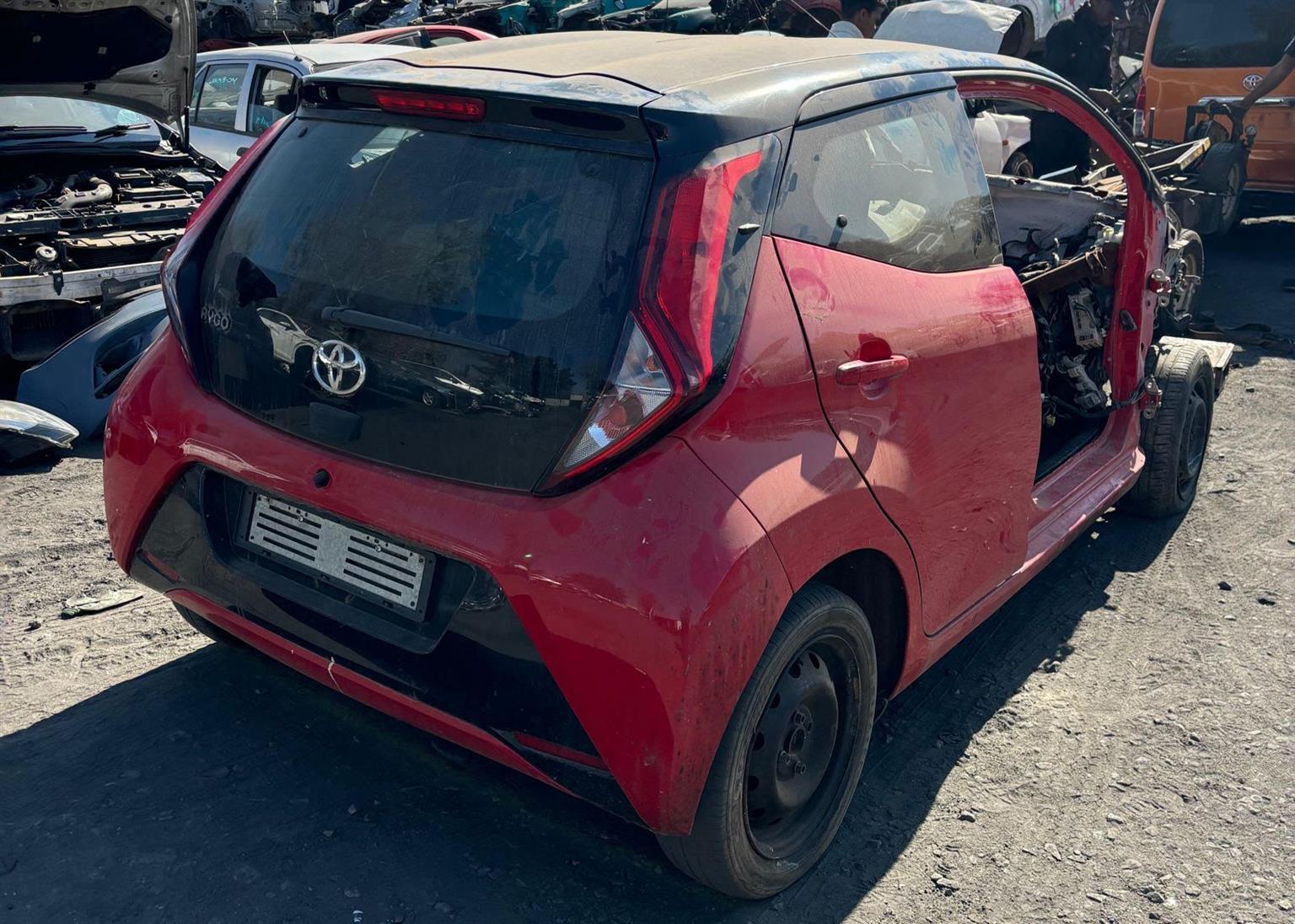 Toyota Aygo 1.0lt #1KR 2017 | Junk Mail