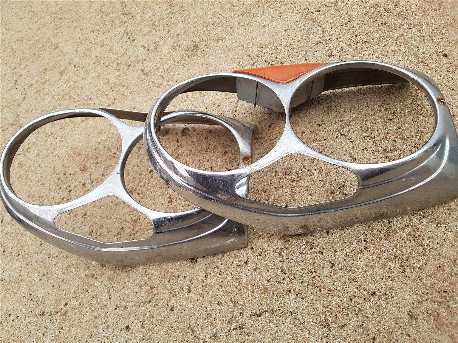 Various Mercedes W108 parts | Junk Mail