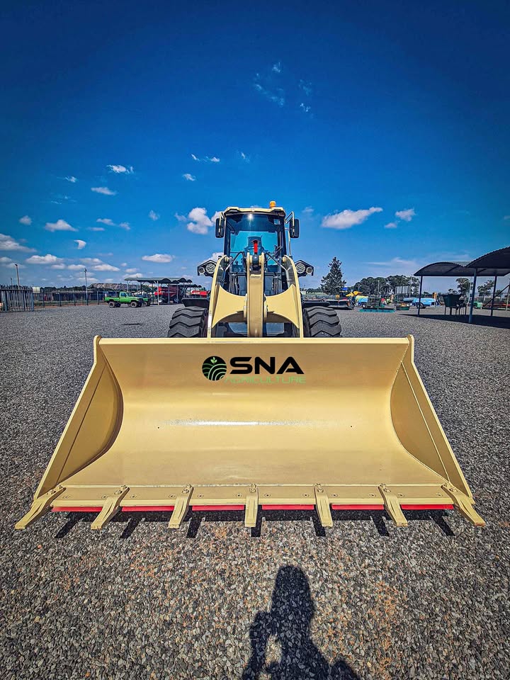 2024 Agrimech AM25 Wheel Loader | Junk Mail Marketplace