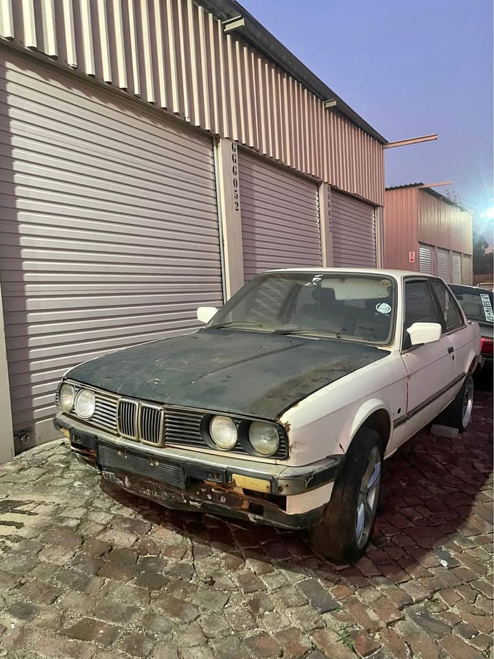 2x Bmw E30 2Dr Chrome Bumper Projects | Junk Mail Marketplace