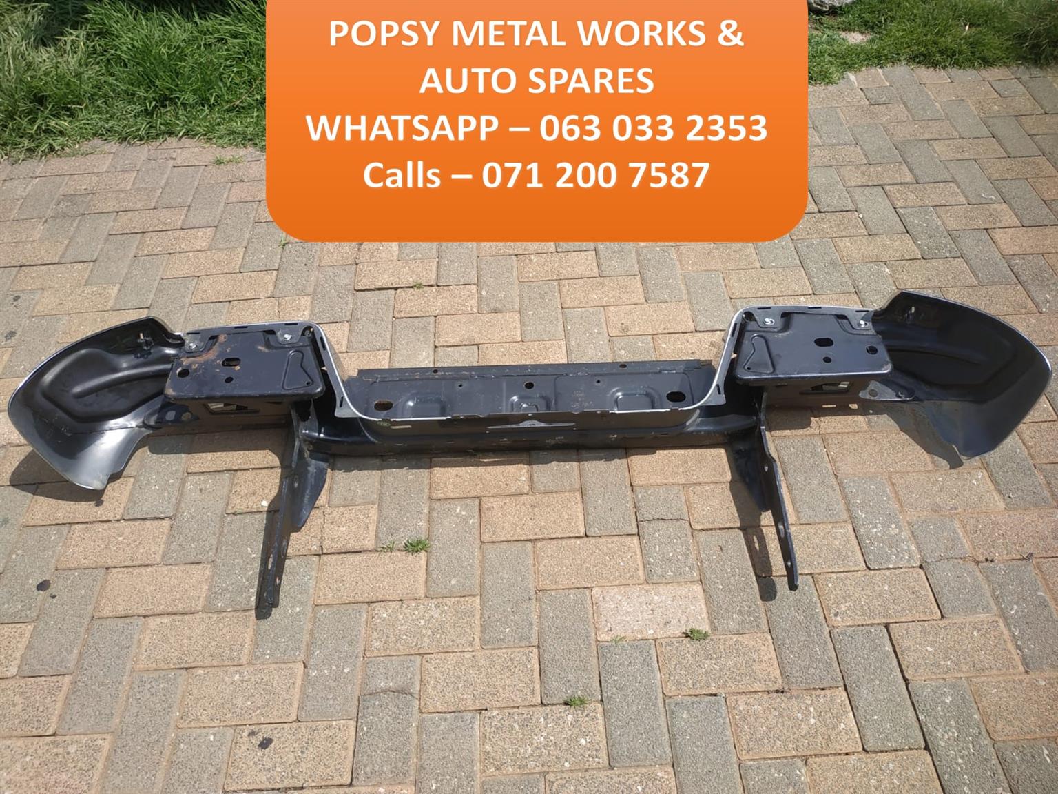 VW AMAROK REAR CHROME BUMPER | Junk Mail