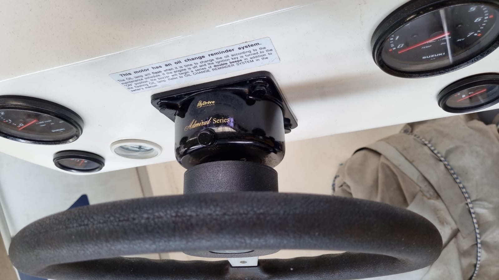 5,6m stingray Sea Raider inflatable boat for sale. | Junk Mail Marketplace