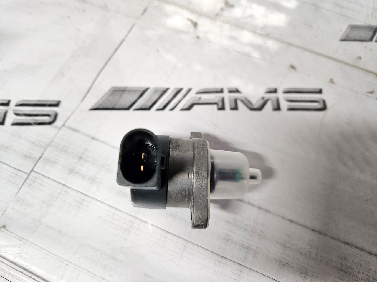 New Fuel Rail Sensor for Mercedes W203 C220 CDI | Junk Mail Marketplace