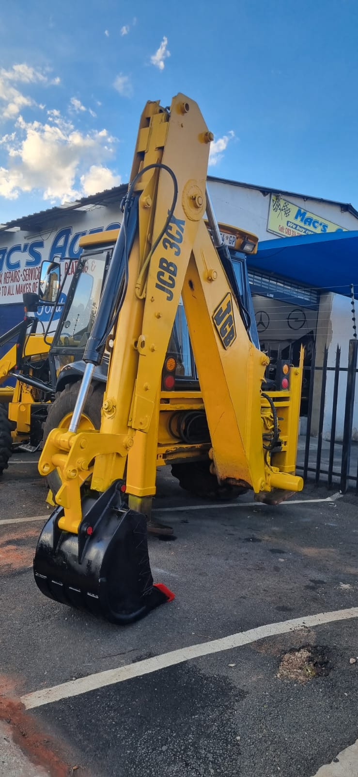 Jcb 4x4 | Junk Mail Marketplace