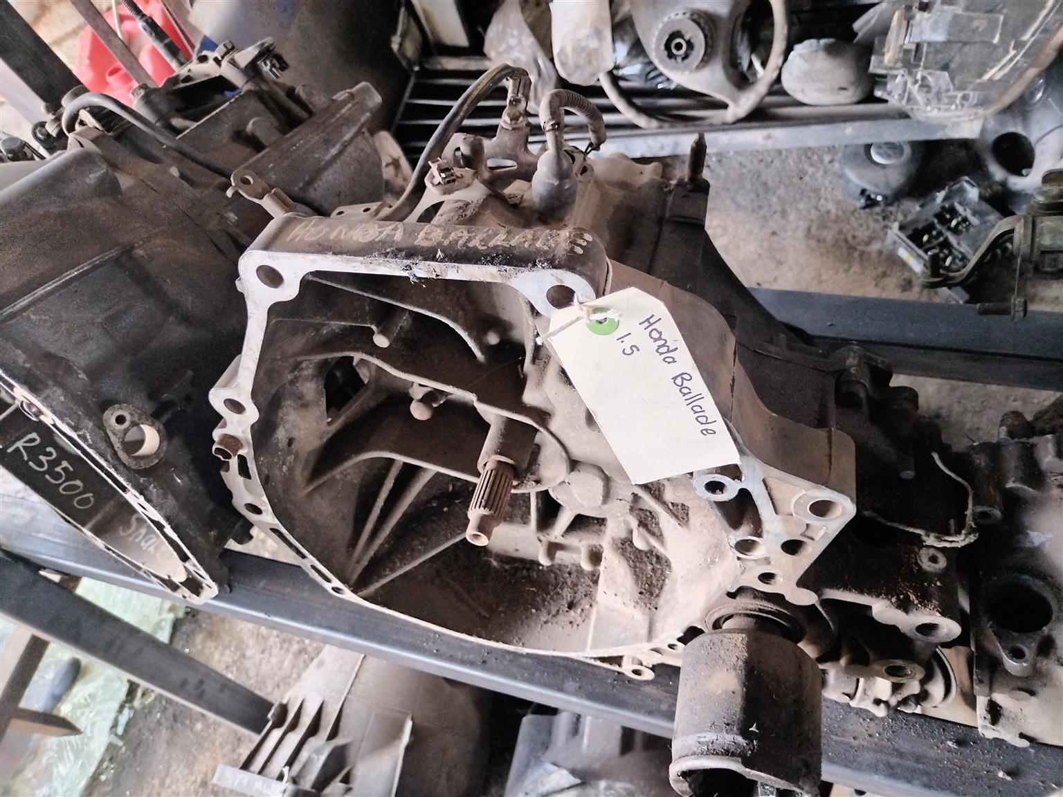 1.5 Honda gearbox manual ballade | Junk Mail Marketplace