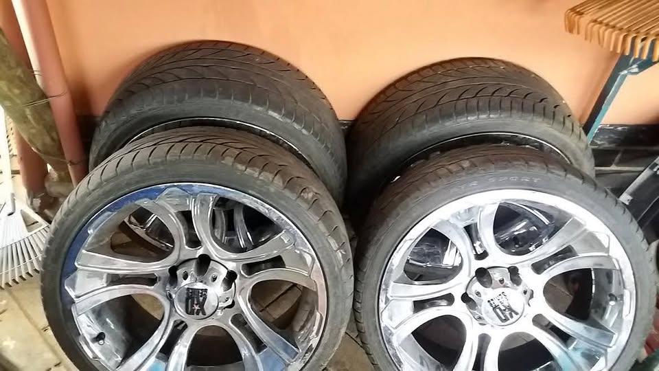 4x 20 duim chrome mags with tyers | Junk Mail Marketplace