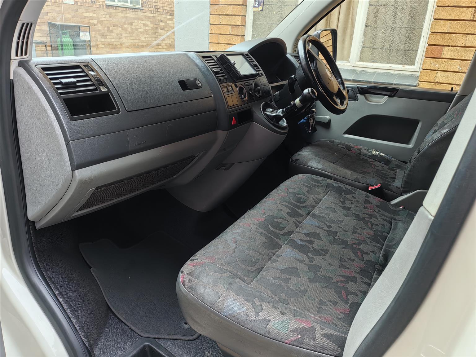 VW transporterT9 double cab bakkie for sale | Junk Mail Marketplace