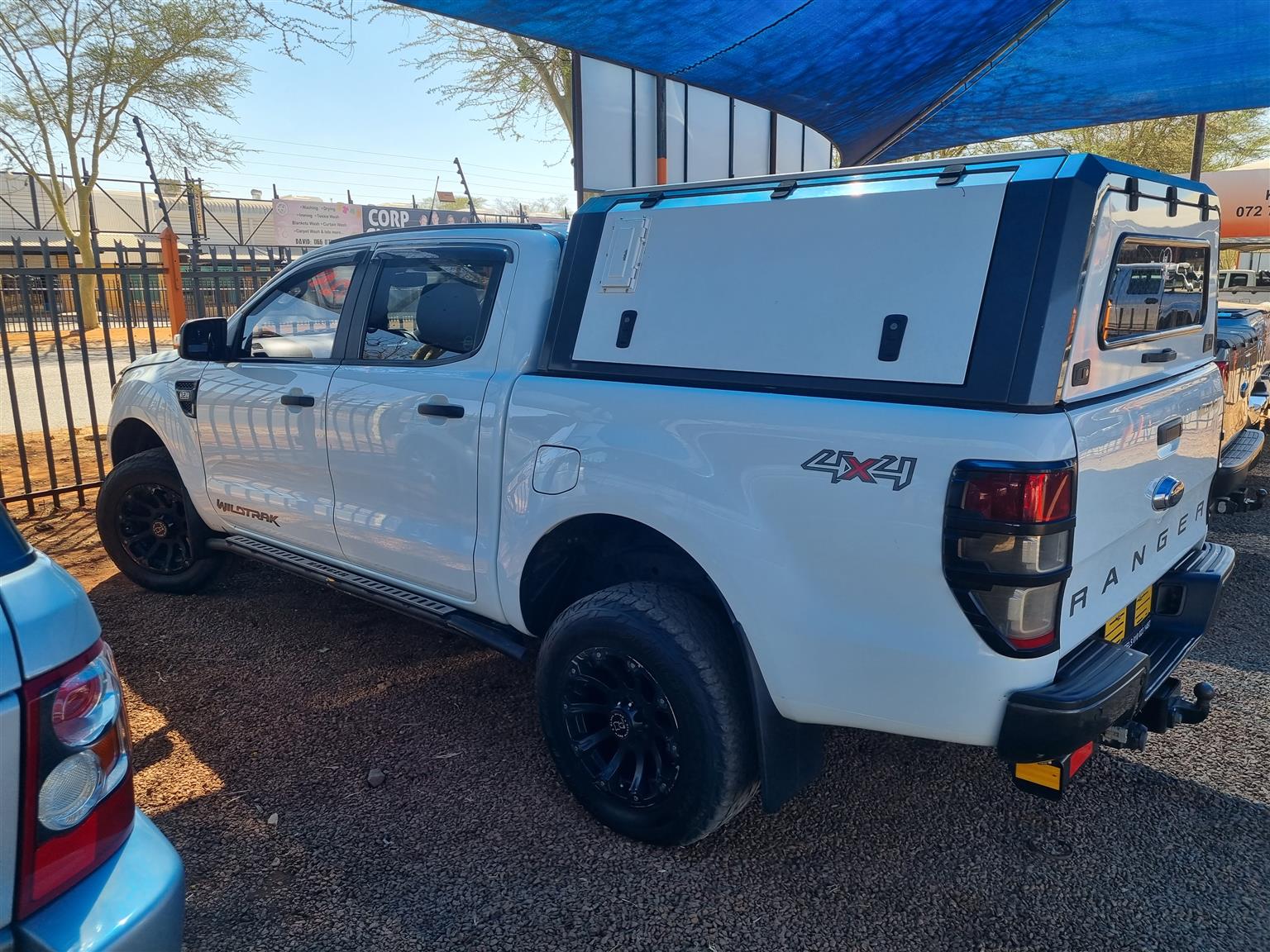 Ford Ranger T6 RSI aluminium canopy for sale | Junk Mail Marketplace