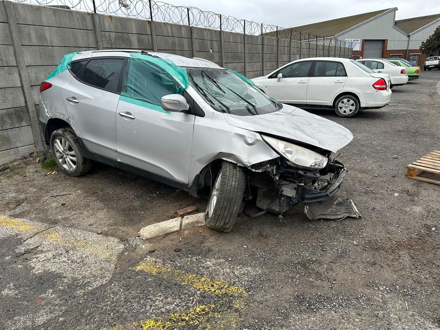 Hyundai IX35 2.0L Stripping for spares | Junk Mail
