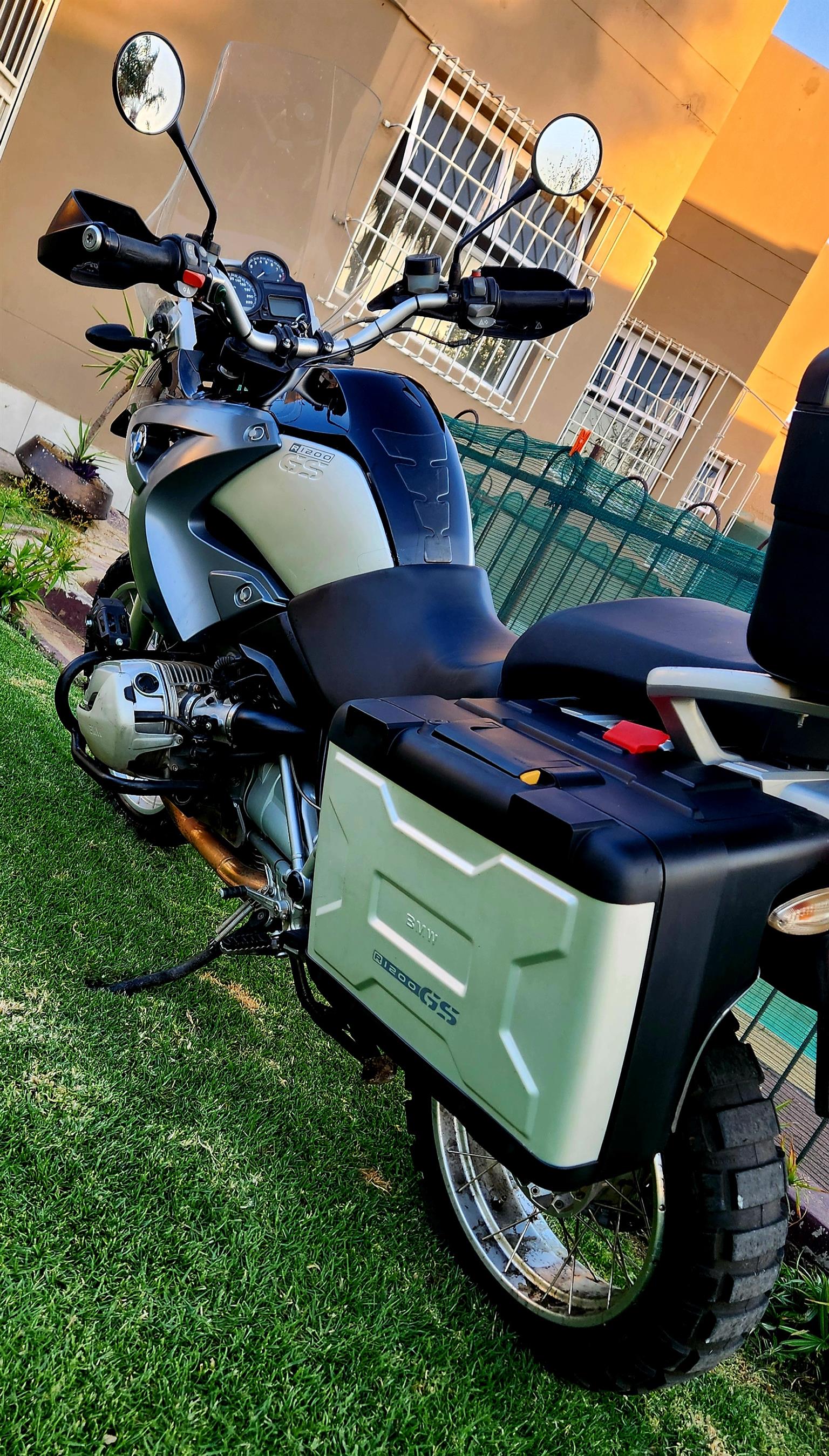 BMW GS 1200 CC (BEAUTIFUL CONDITION) | Junk Mail