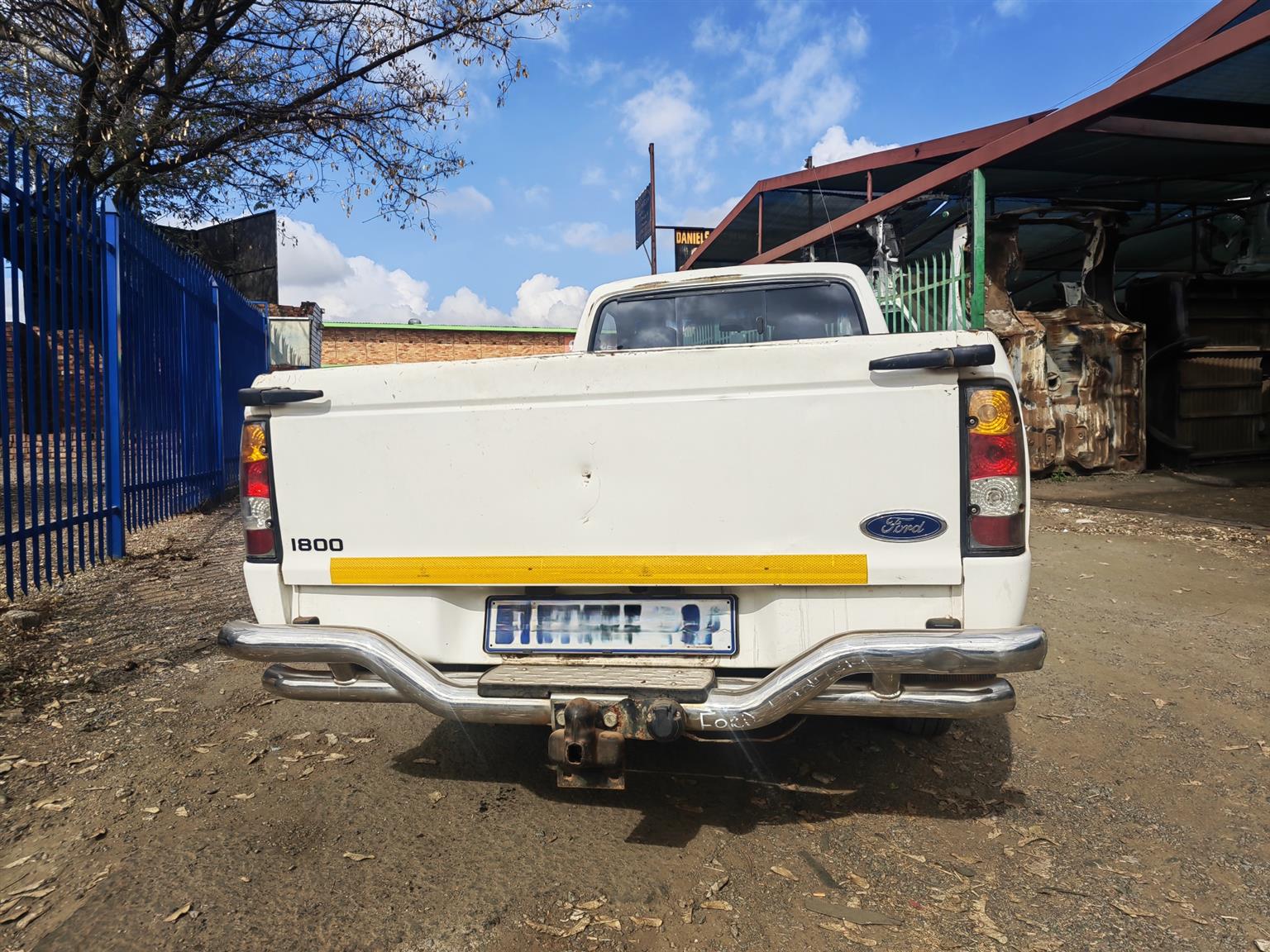 FORD RANGER F8 1.8 PETROL STRIPPING FOR SPARES | Junk Mail