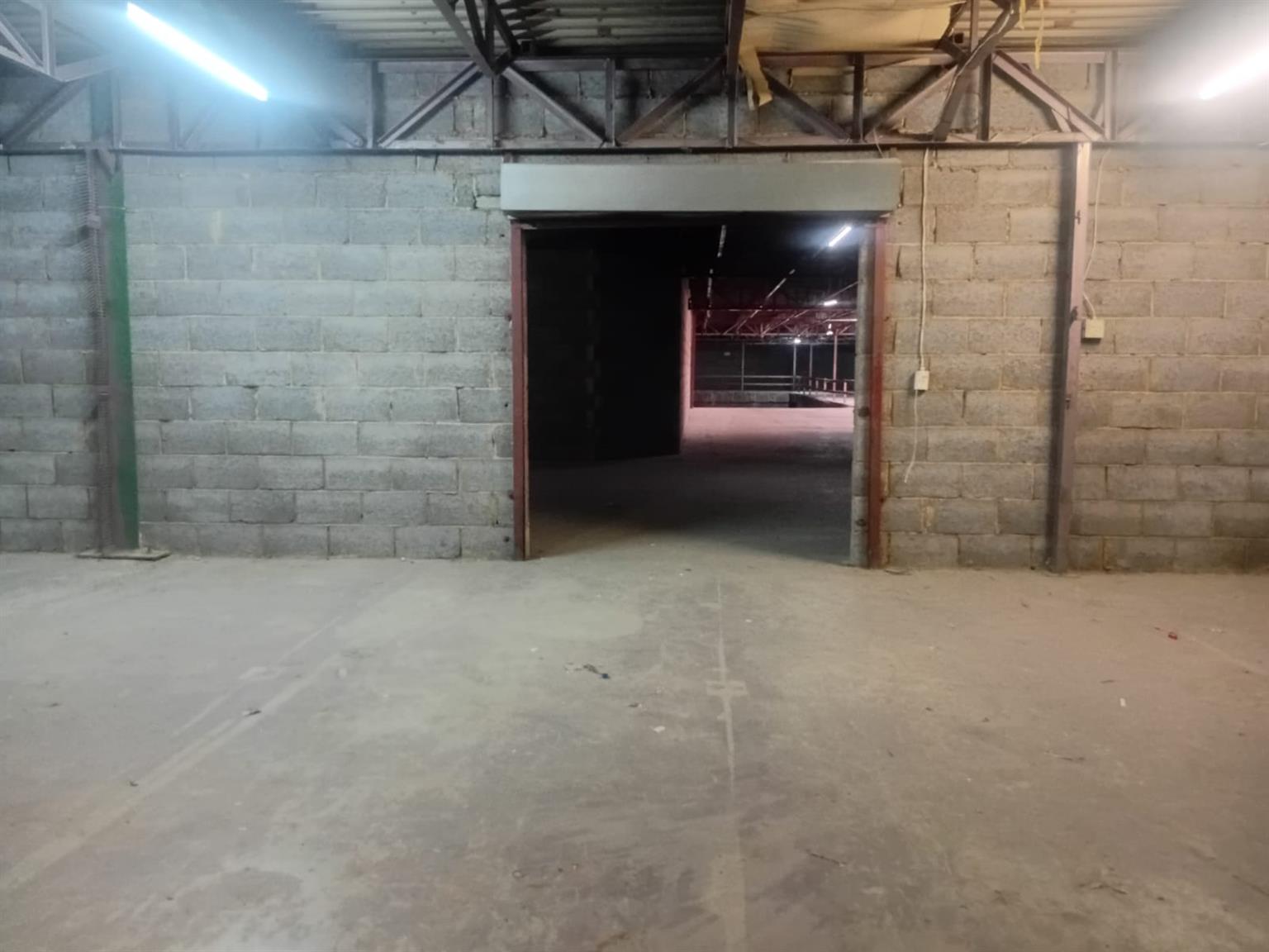 G10 – 200m² | Secure Storage Space To Let | Junk Mail Marketplace