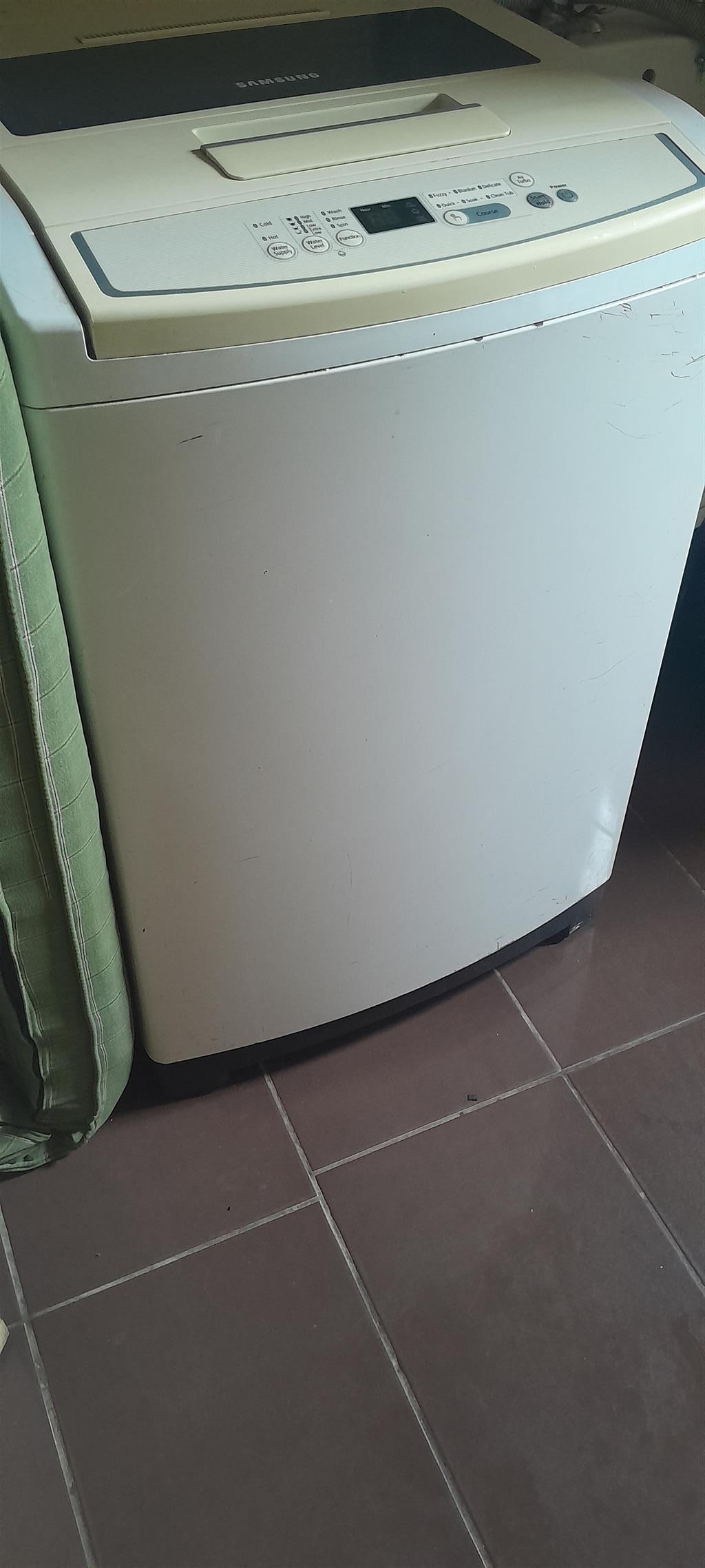 Samsung second hand top loader washing machine, working order, in good ...