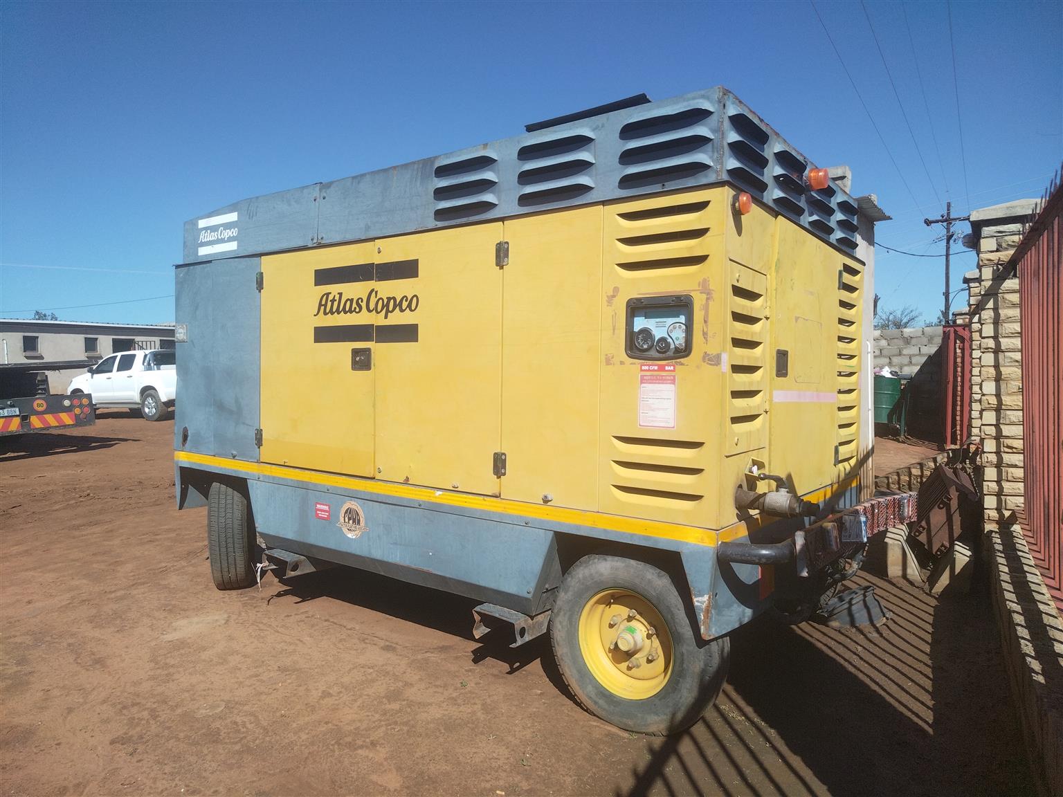 800 cfm 12 bar compressor | Junk Mail Marketplace