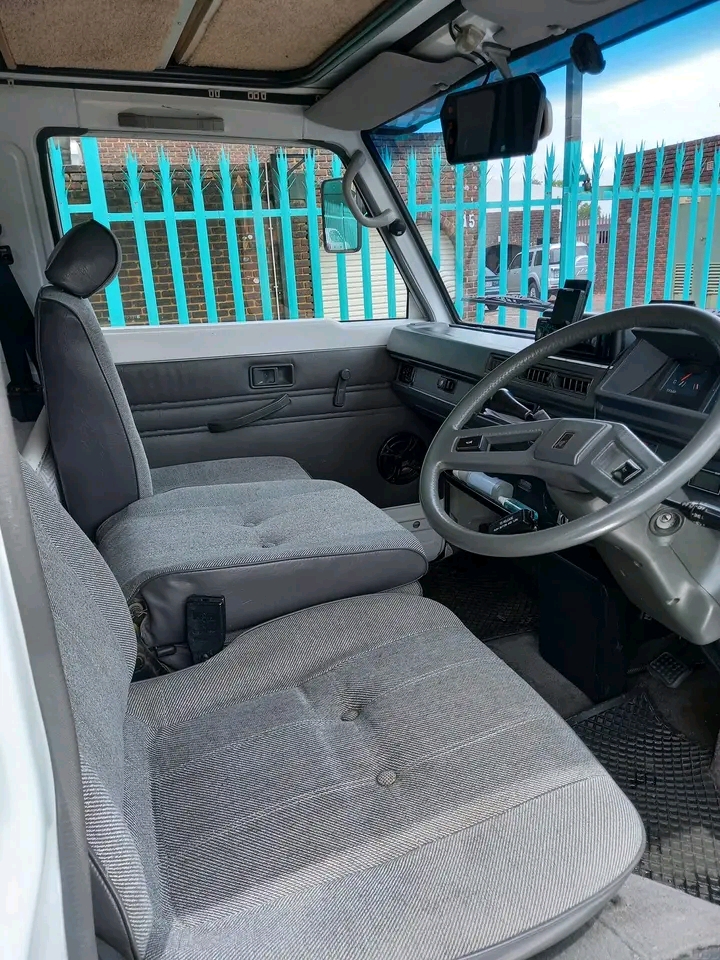 Mitsubishi L300 Motorhome | Junk Mail Marketplace