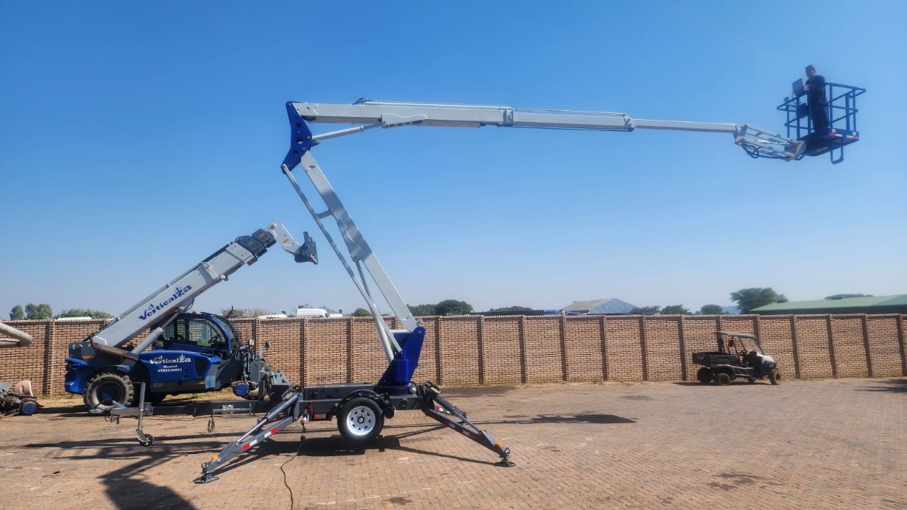 18m Trailer Mounted Cherry Picker | Junk Mail