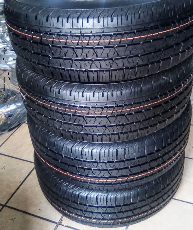 18 inch Ford Ranger Wildtrack original mags with brand new 265/60/18 ...