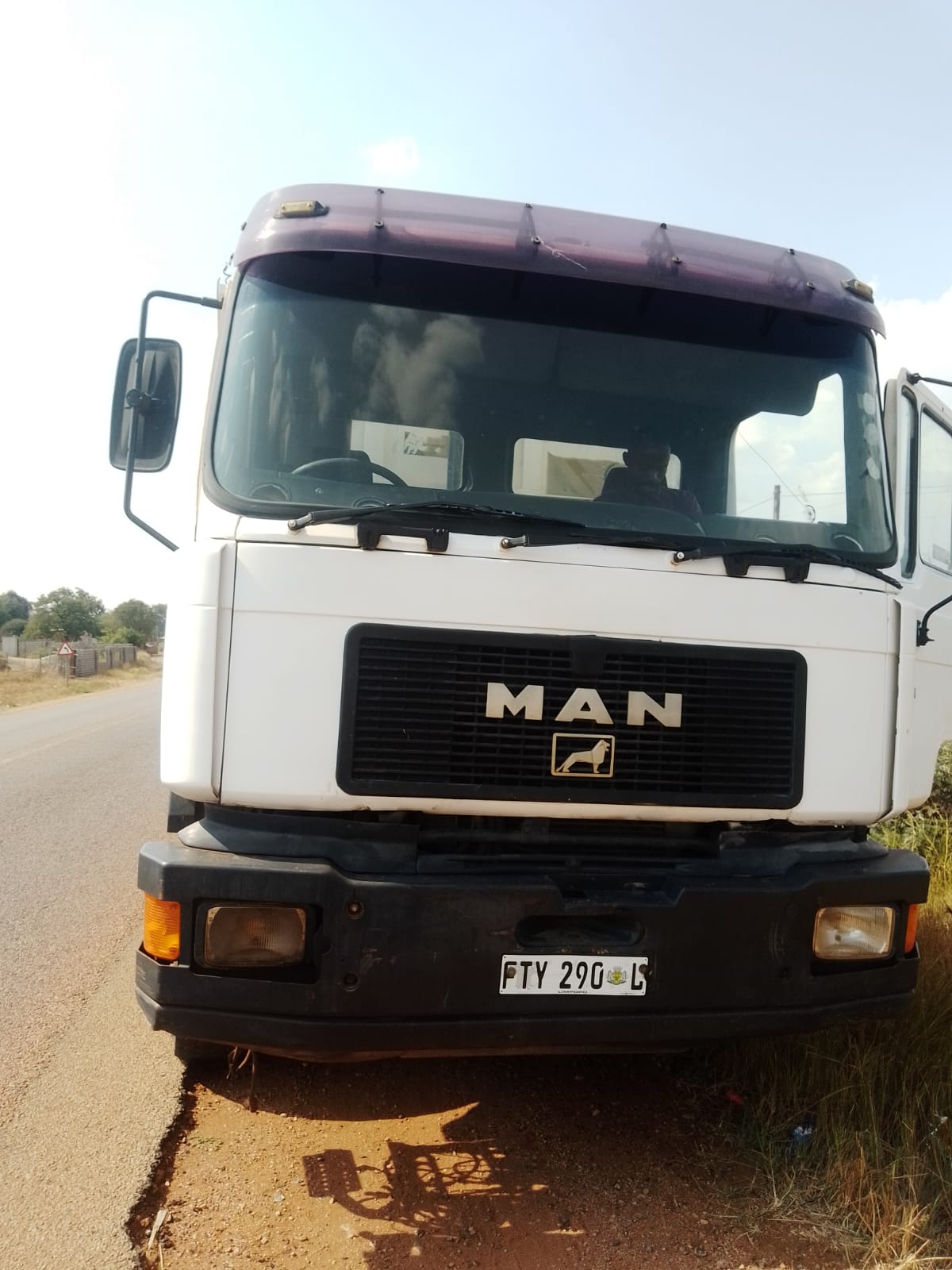 MAN F2000 12 CUBE TIPPER 2005(PRICE DROP!) | Junk Mail Marketplace