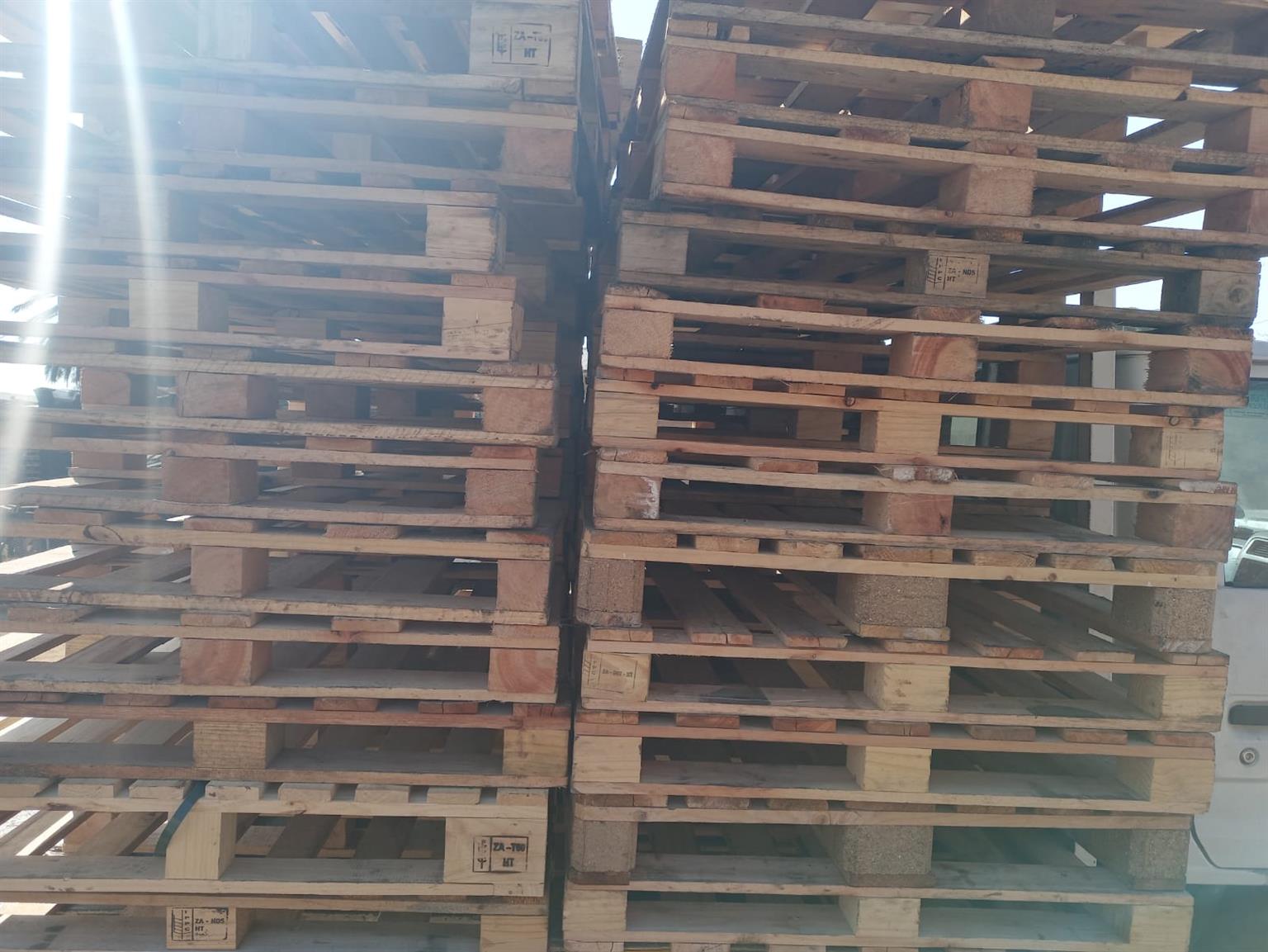 Wooden Pallets | Junk Mail Marketplace